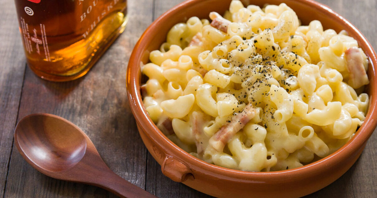 Make Bourbon Mac and Cheese with Bacon | Stories | PBS Food